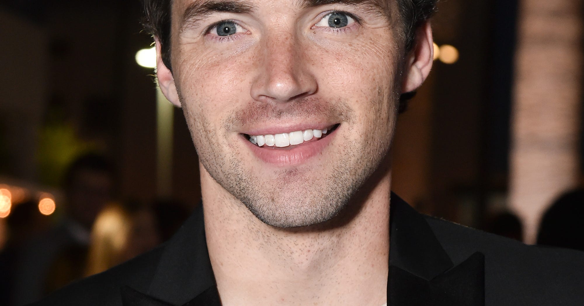 Ian Harding Pretty Little Liars Finale Theories Ending