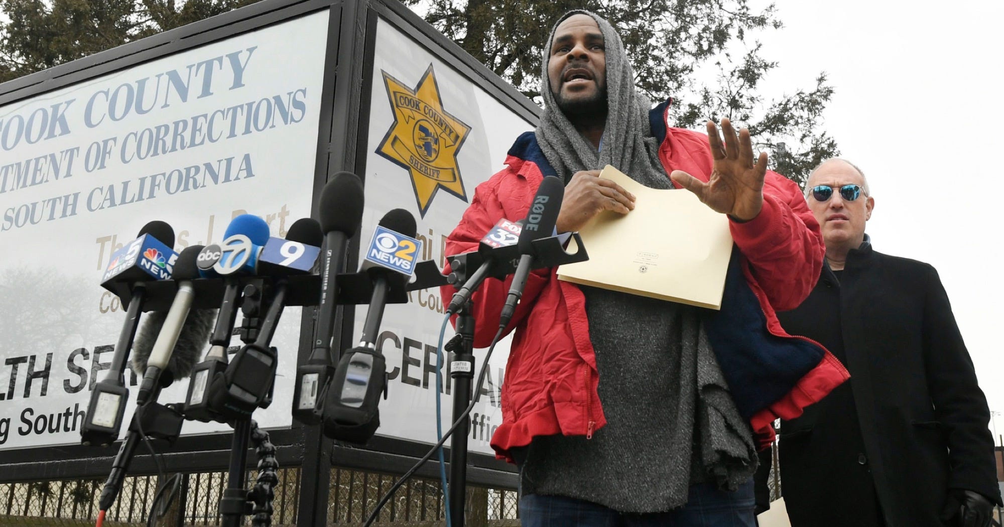 R. Kelly Released From Jail After Child Support Paid