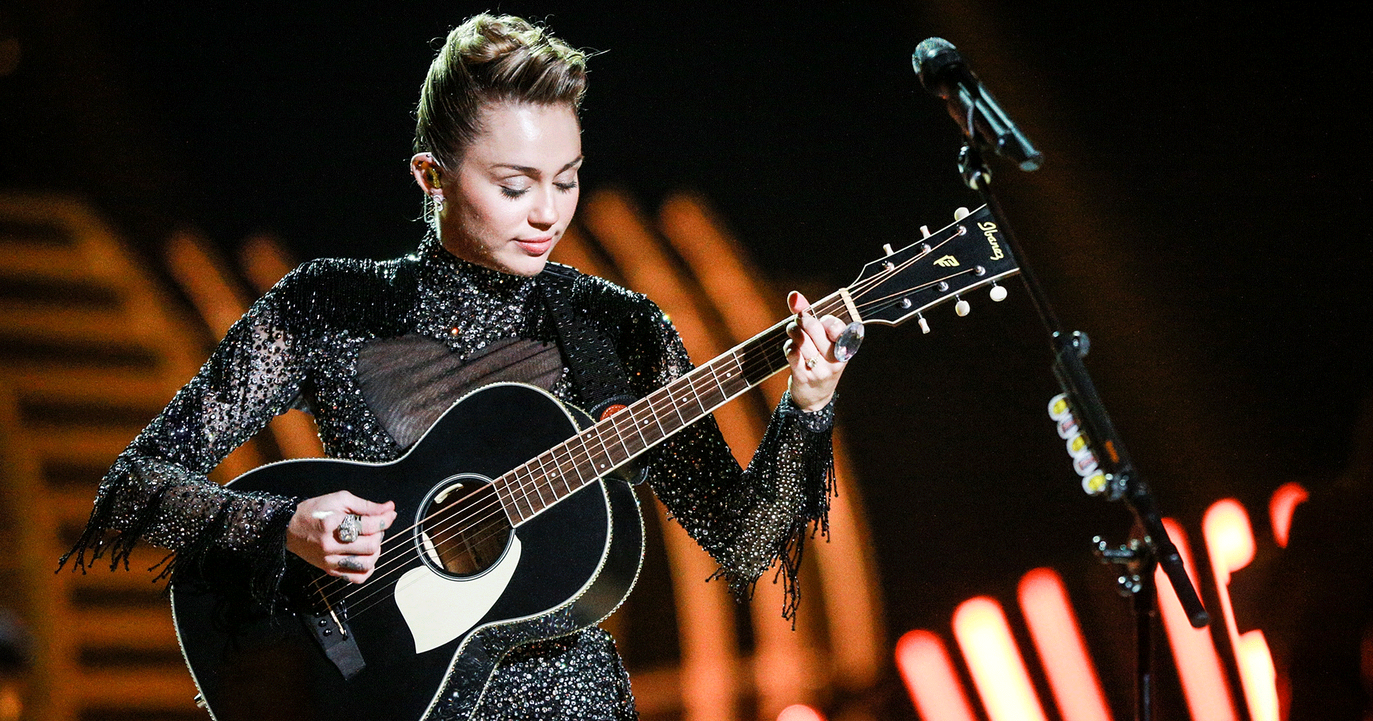 When Are Miley Cyrus 2019 New Album, Songs Coming Out?