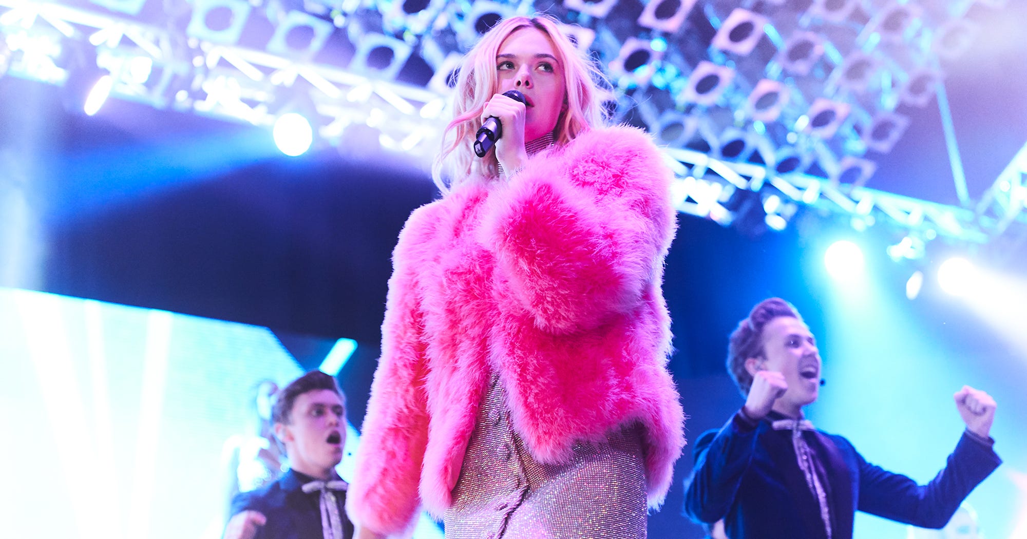 Elle Fanning Teen Spirit Is A Twist On Rising Star Film