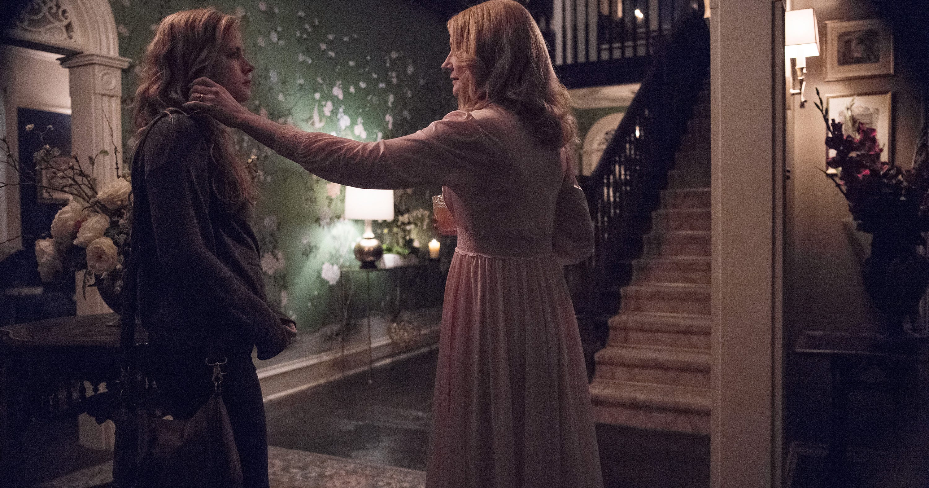 Sharp Objects Episode 1 Vanish Recap, Camilles Scars
