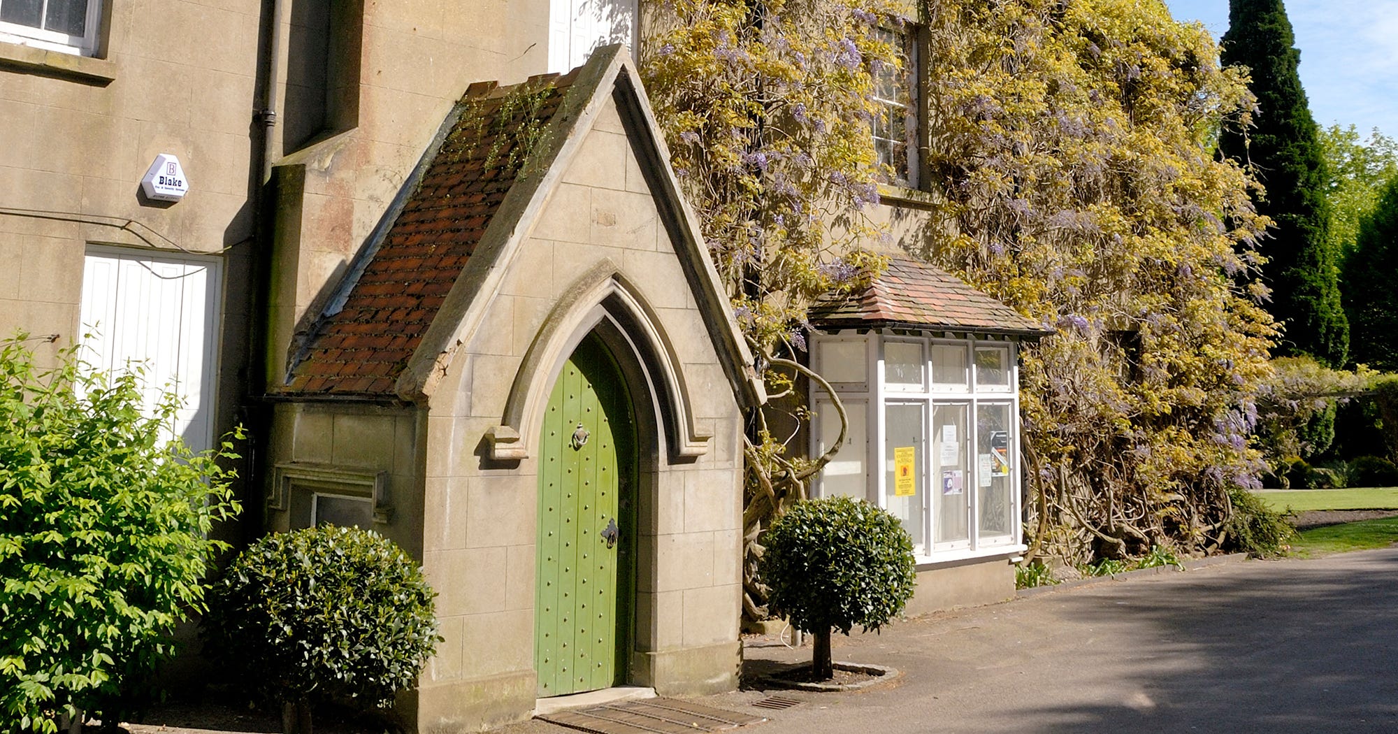 Family Damages 800 Year Old Coffin Prittlewell Priory