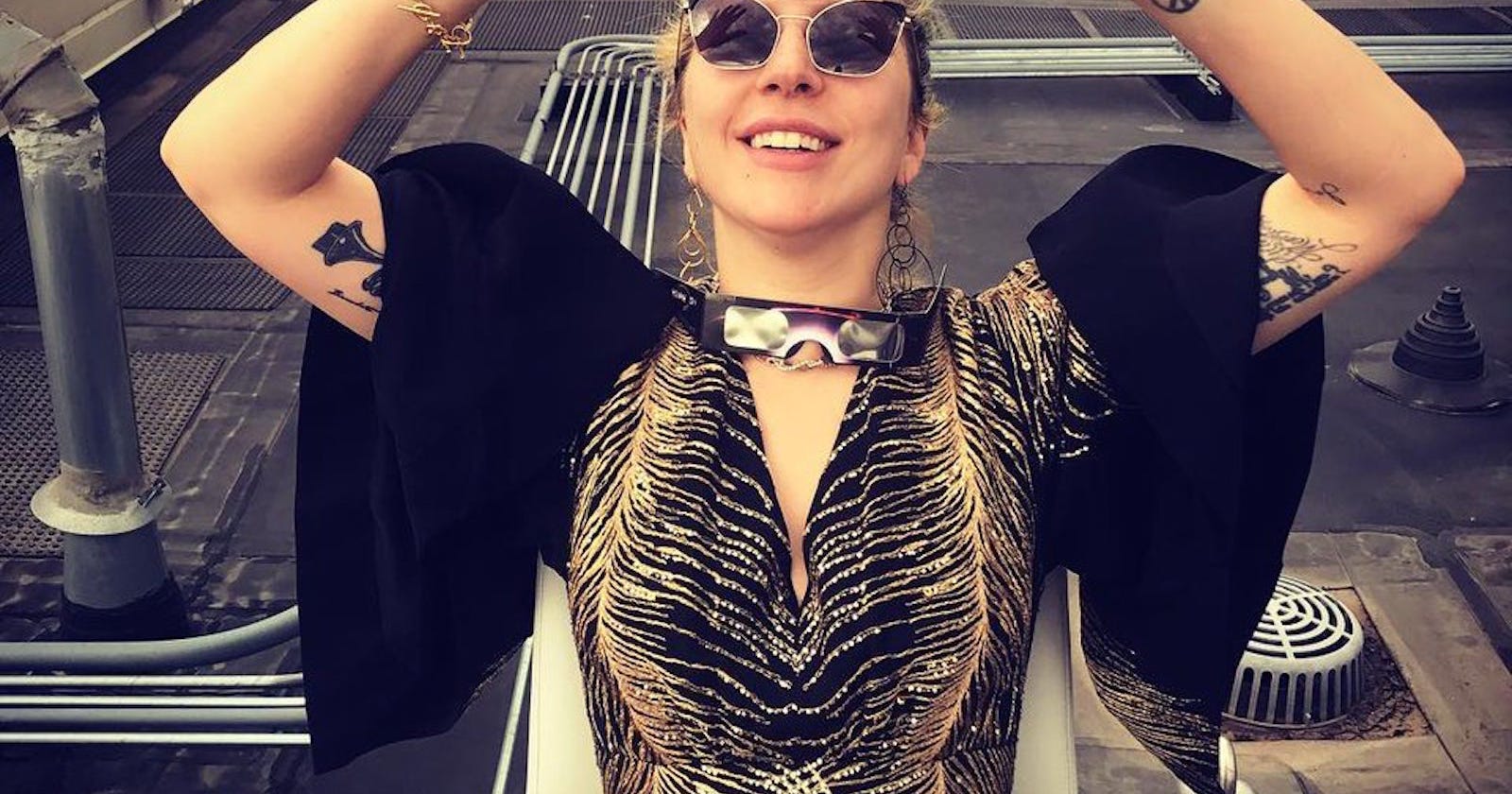 Celebrities Watching Solar Eclipse Photos, Tweets 2017