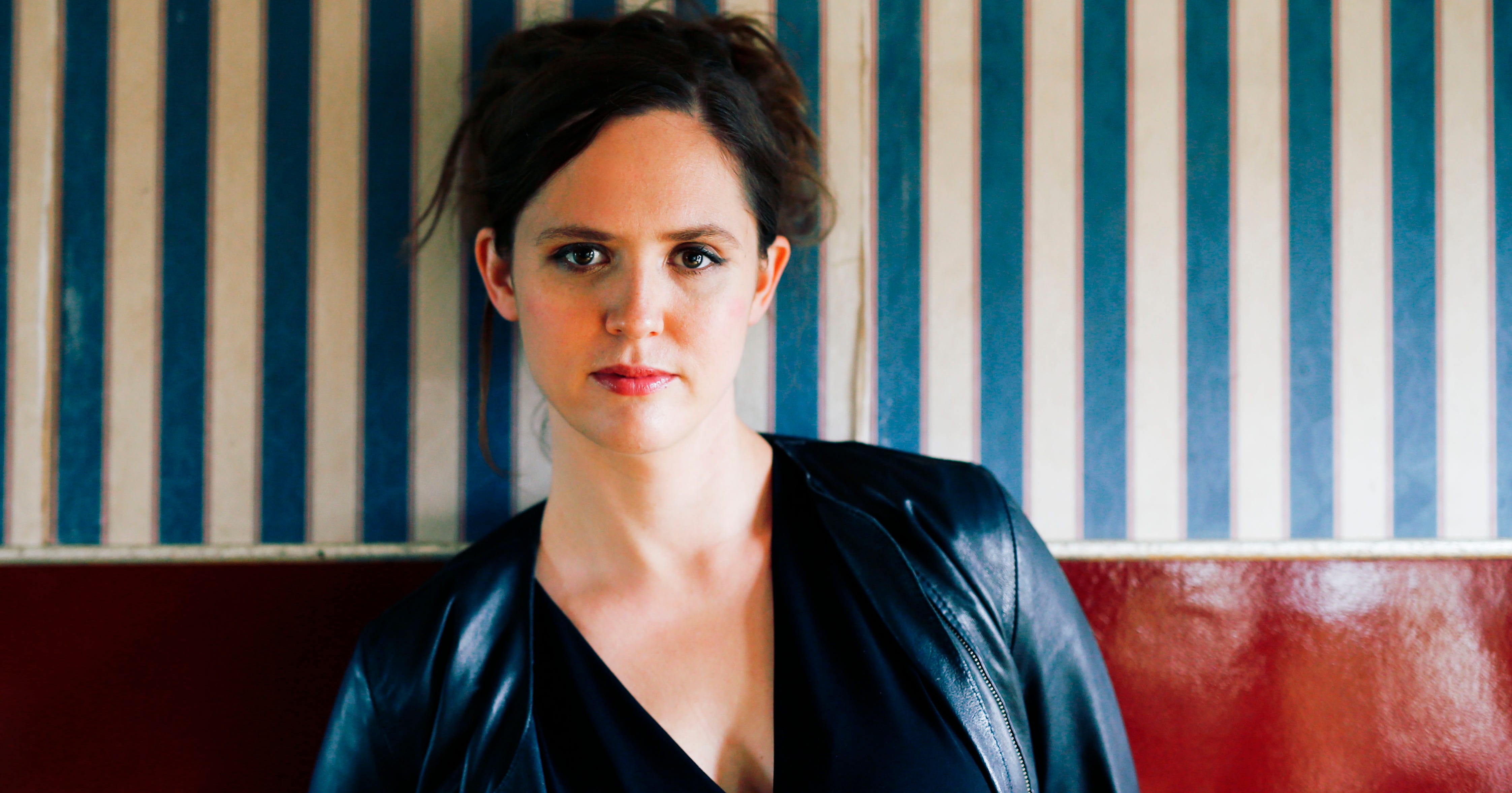 Warum das US-Fernsehen die Wienerin Emily Cox liebt