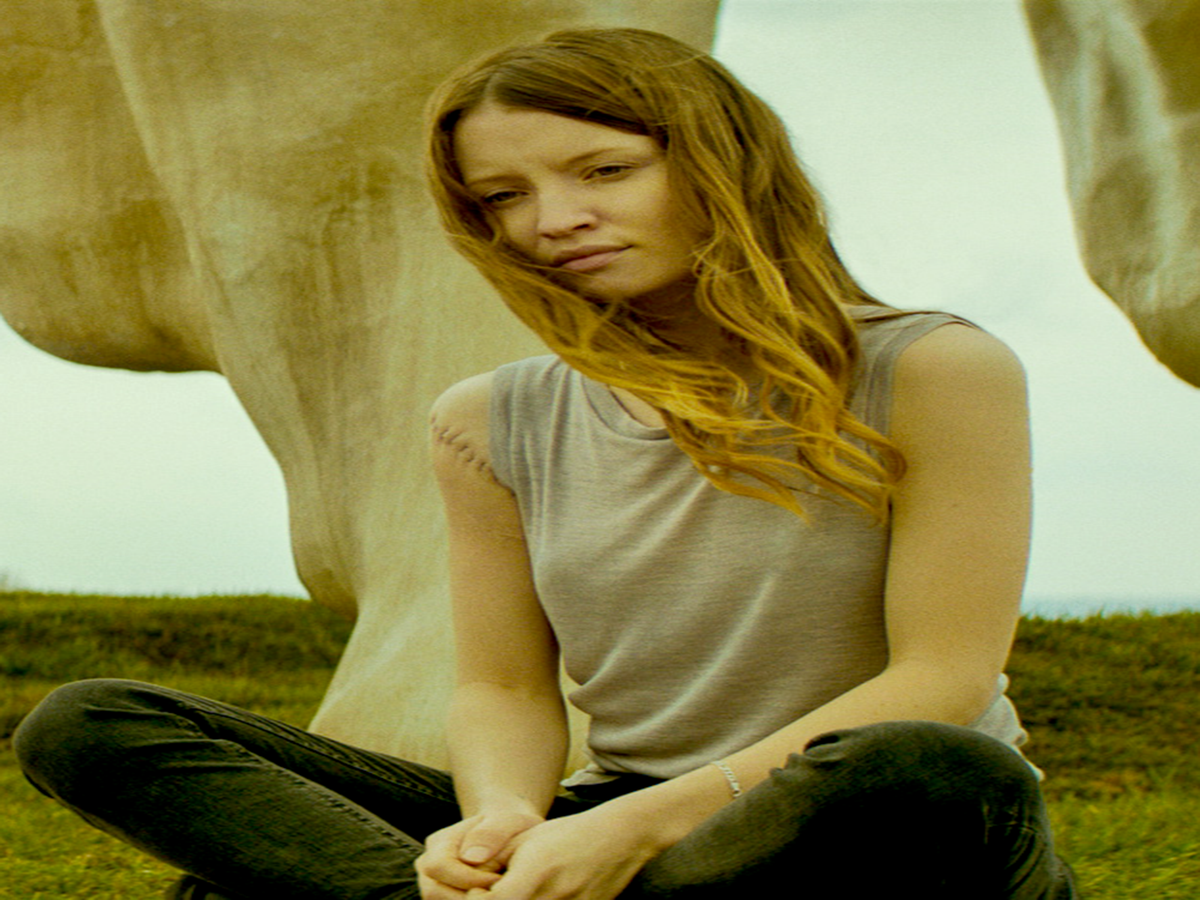 It's Time To Meet Shadow Moon's Late Wife In This American Gods ...