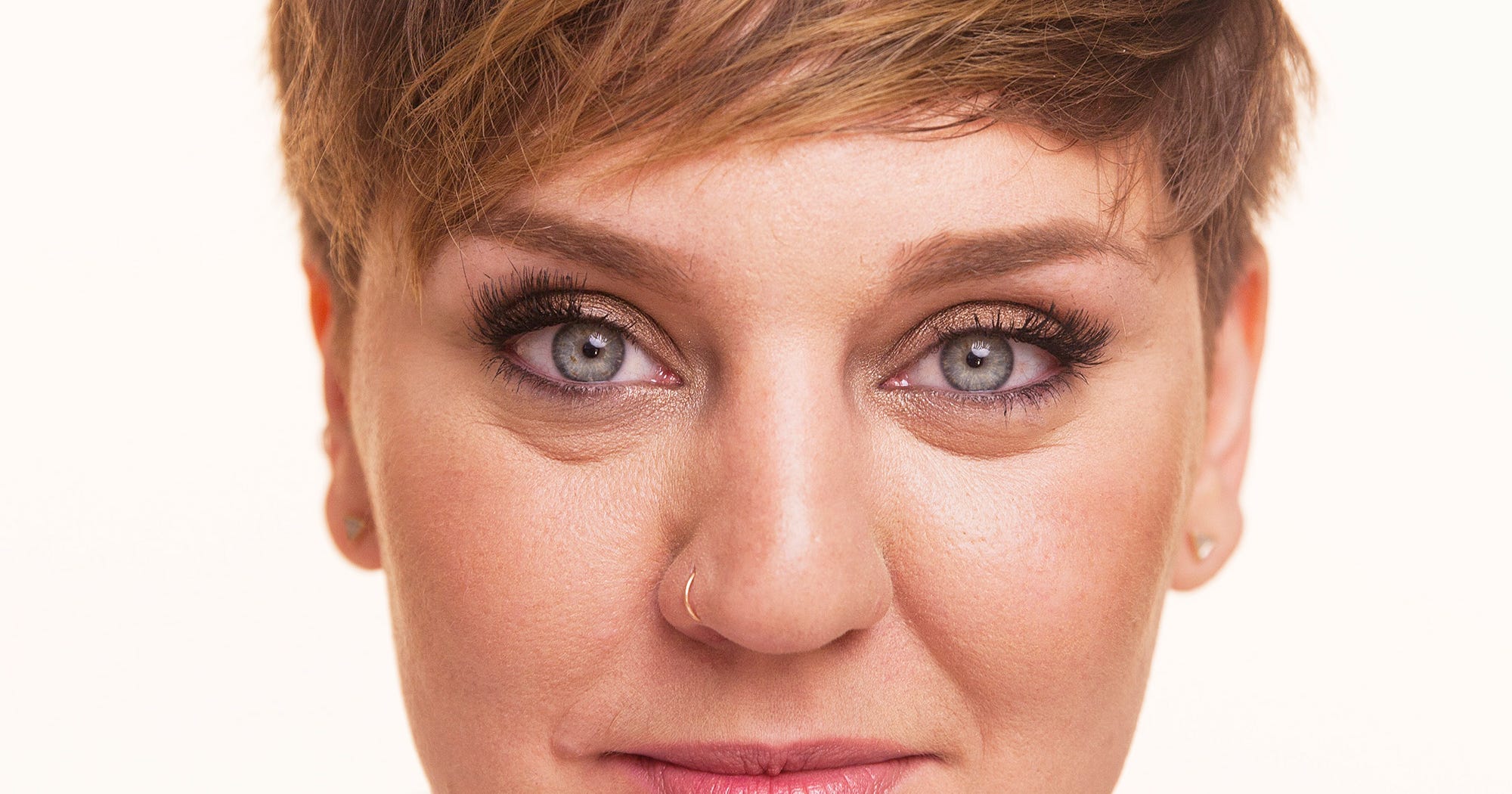 How To Apply Individual Fake Eyelashes Video Tutorial