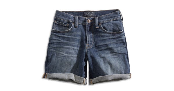 How To Wear Jean Shorts, Day And Night Outfits