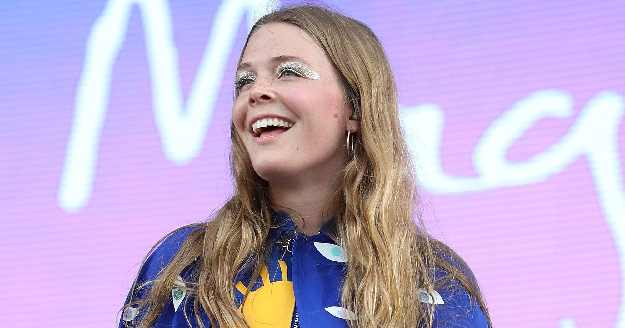 Maggie Rogers Shares Her Skin & Hair Routine On Tour