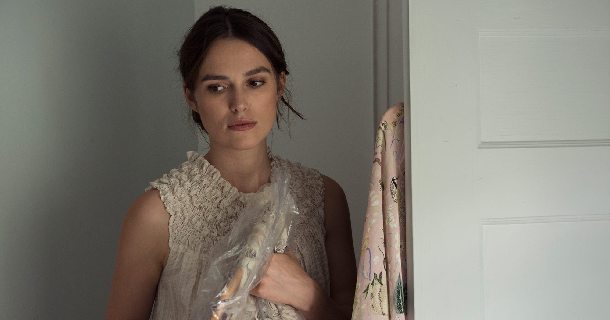 The Endings Book Shows Actresses Going Through Breakups