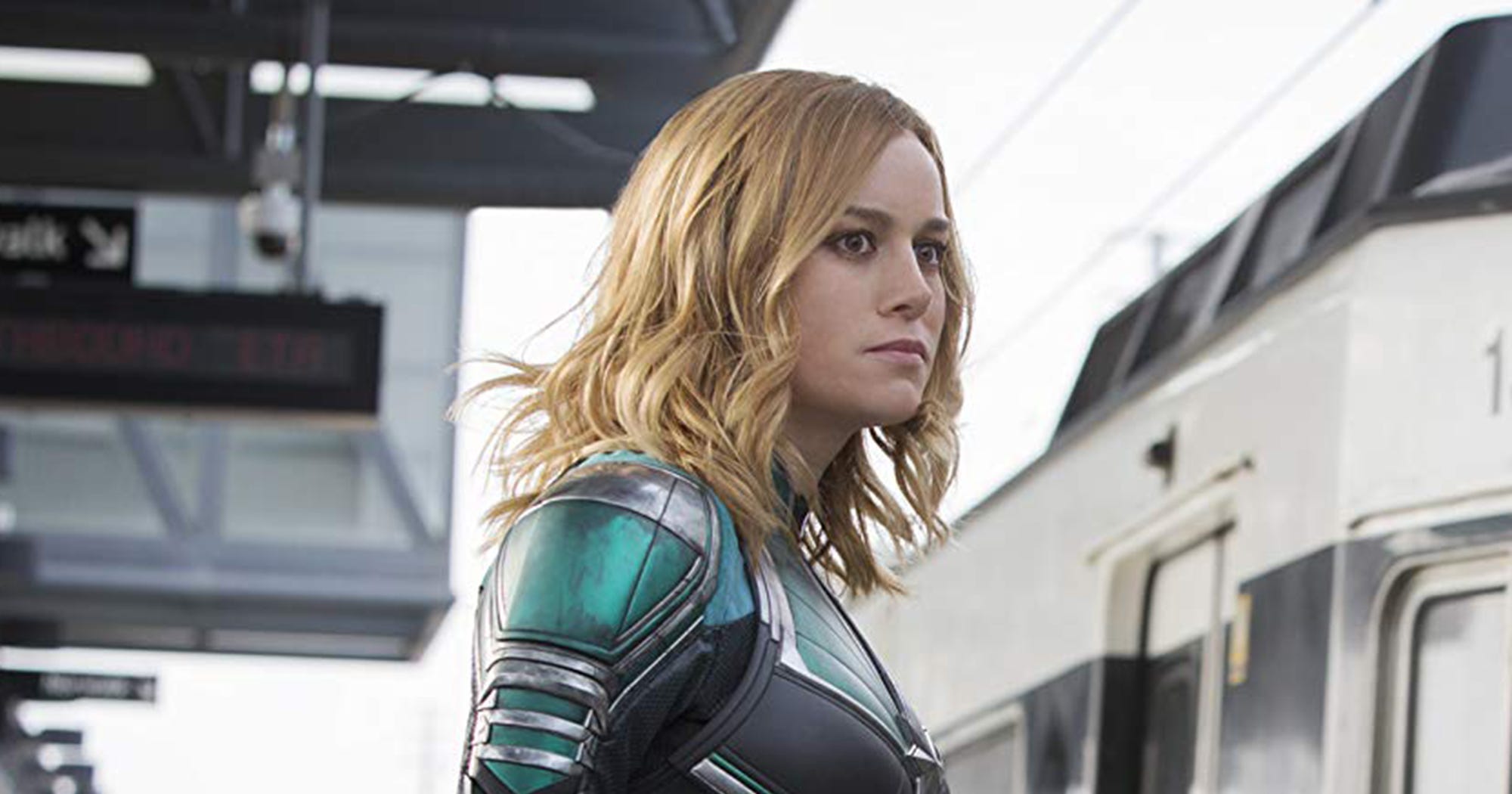 Will Captain Marvel Time Travel & Save The Avengers?