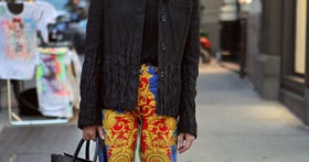 NYC Street Fashion - How To Wear Printed Jeans
