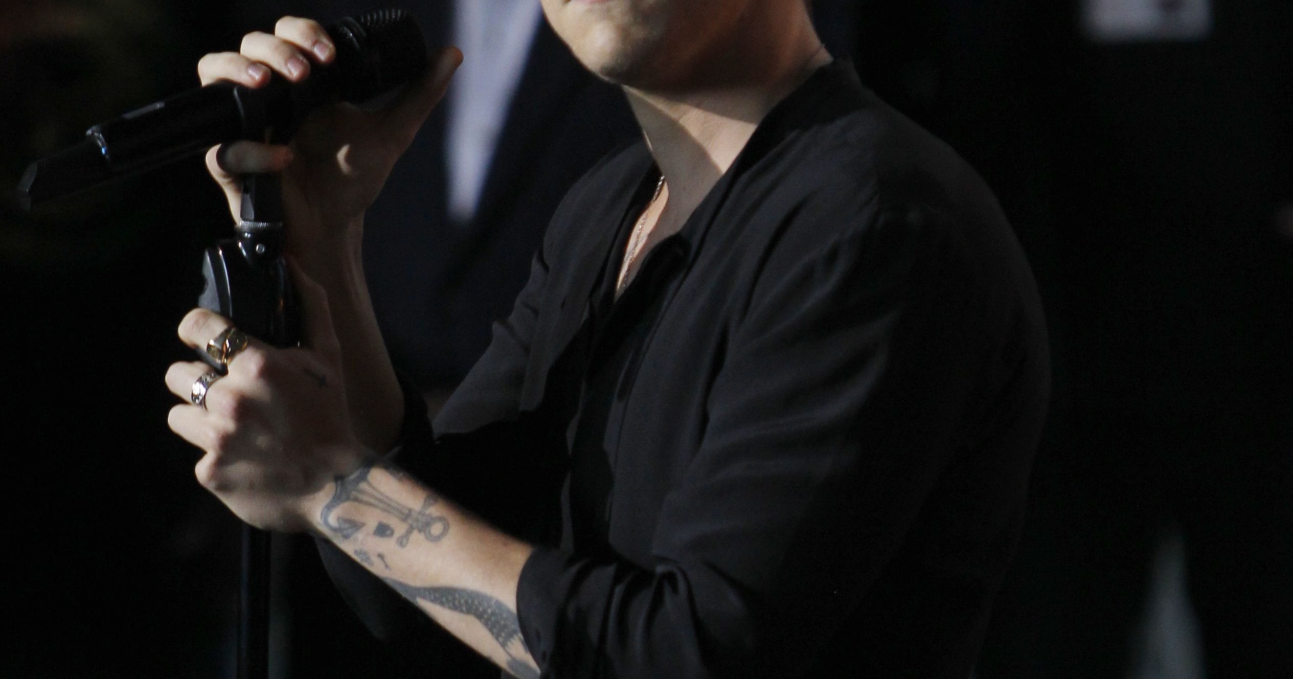 Harry Styles Stepfather Robin Twist Dead, Fans React