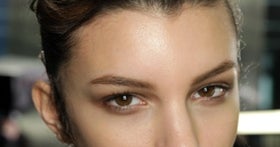 Pulled Back Hairstyles - How to Pull Back Short Hair