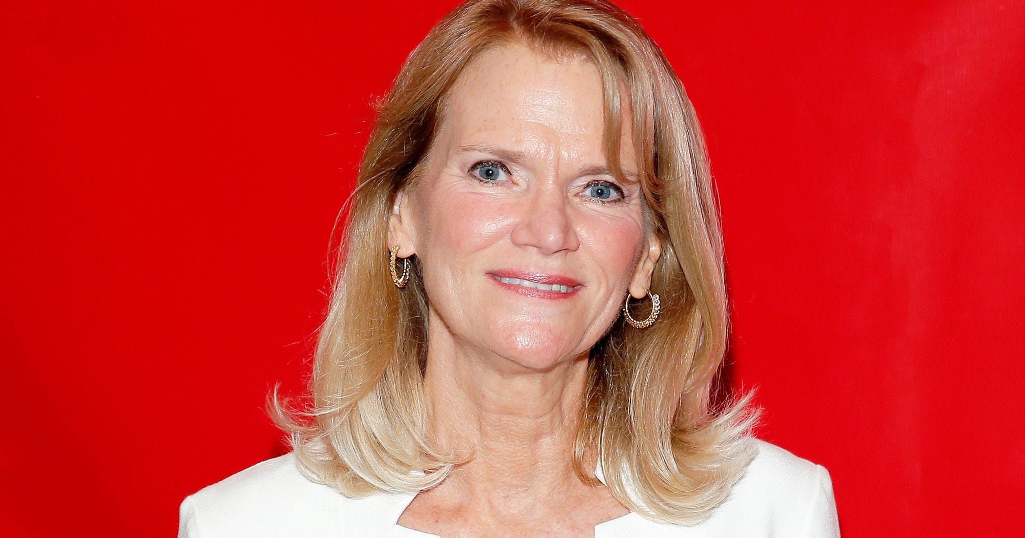 Who Are Moderators Martha Raddatz Anderson Cooper