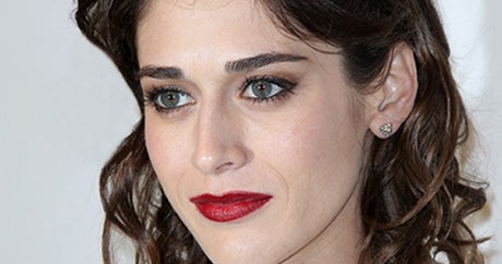 Lizzy Caplan Growing Out Bangs - Masters Of Sex