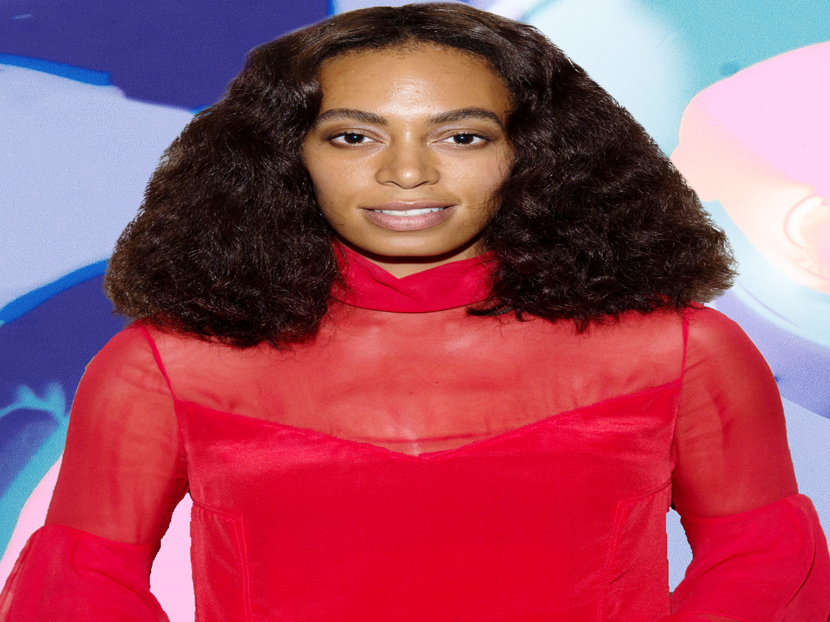 Solange's Mom & Sis Beyoncé Share Embarrassing Video From SNL,...
