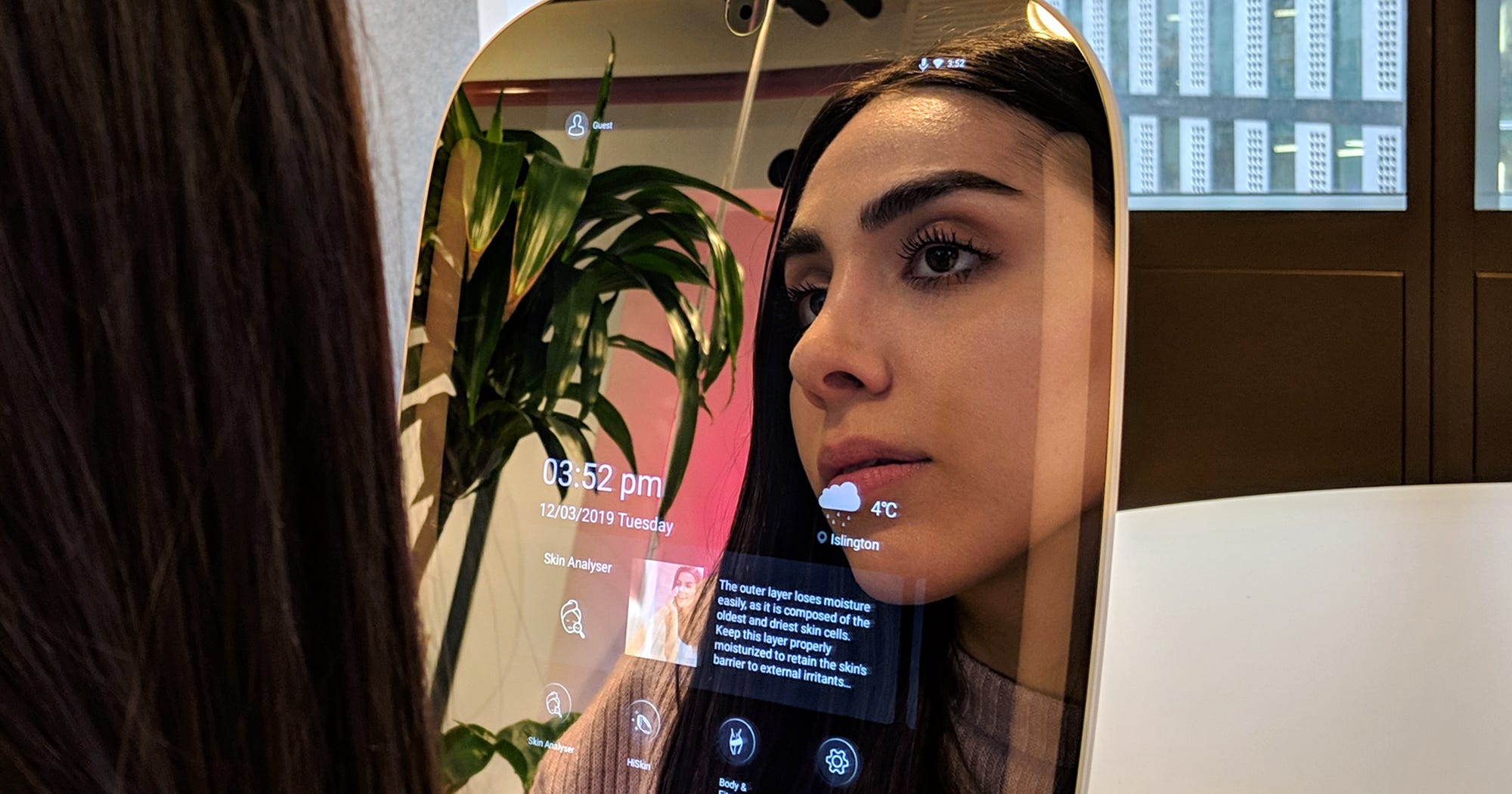 HiMirror Premium Review: Does It Really Work?