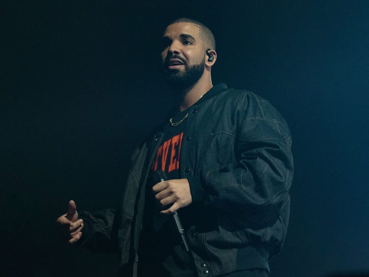 Maroon 5 Sugar Music Video