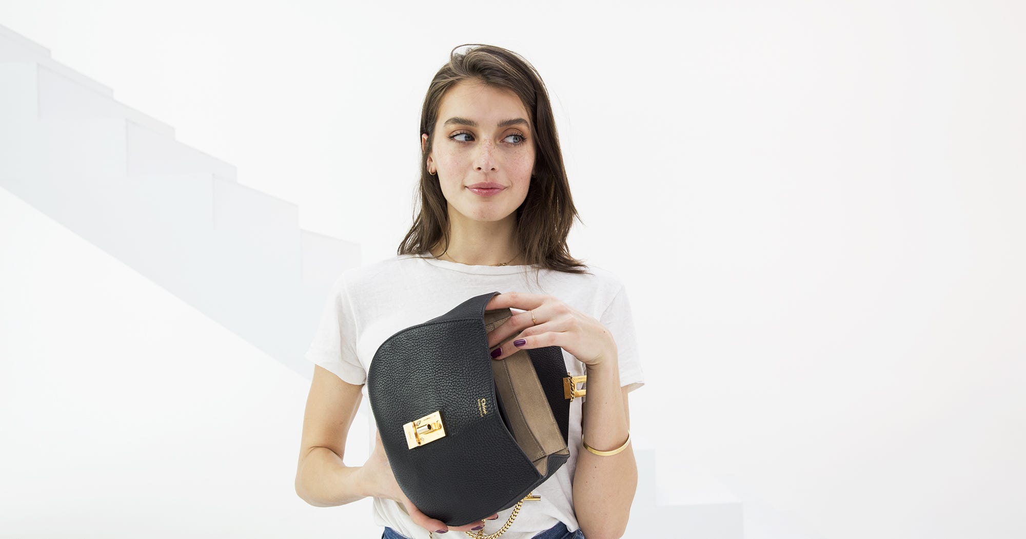 Jessica Clements Youtube Model Essential Beauty Buys