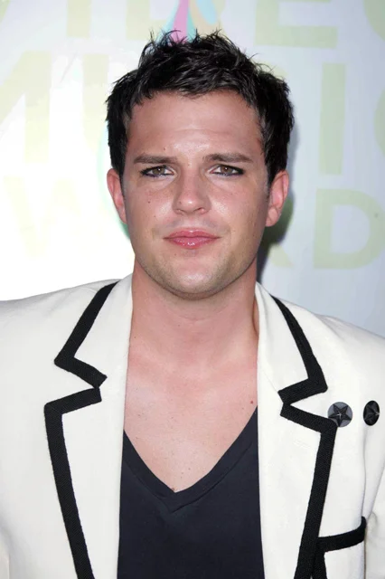 Famous Emo Celebrities 60 Photos - Moonagedaydream.film