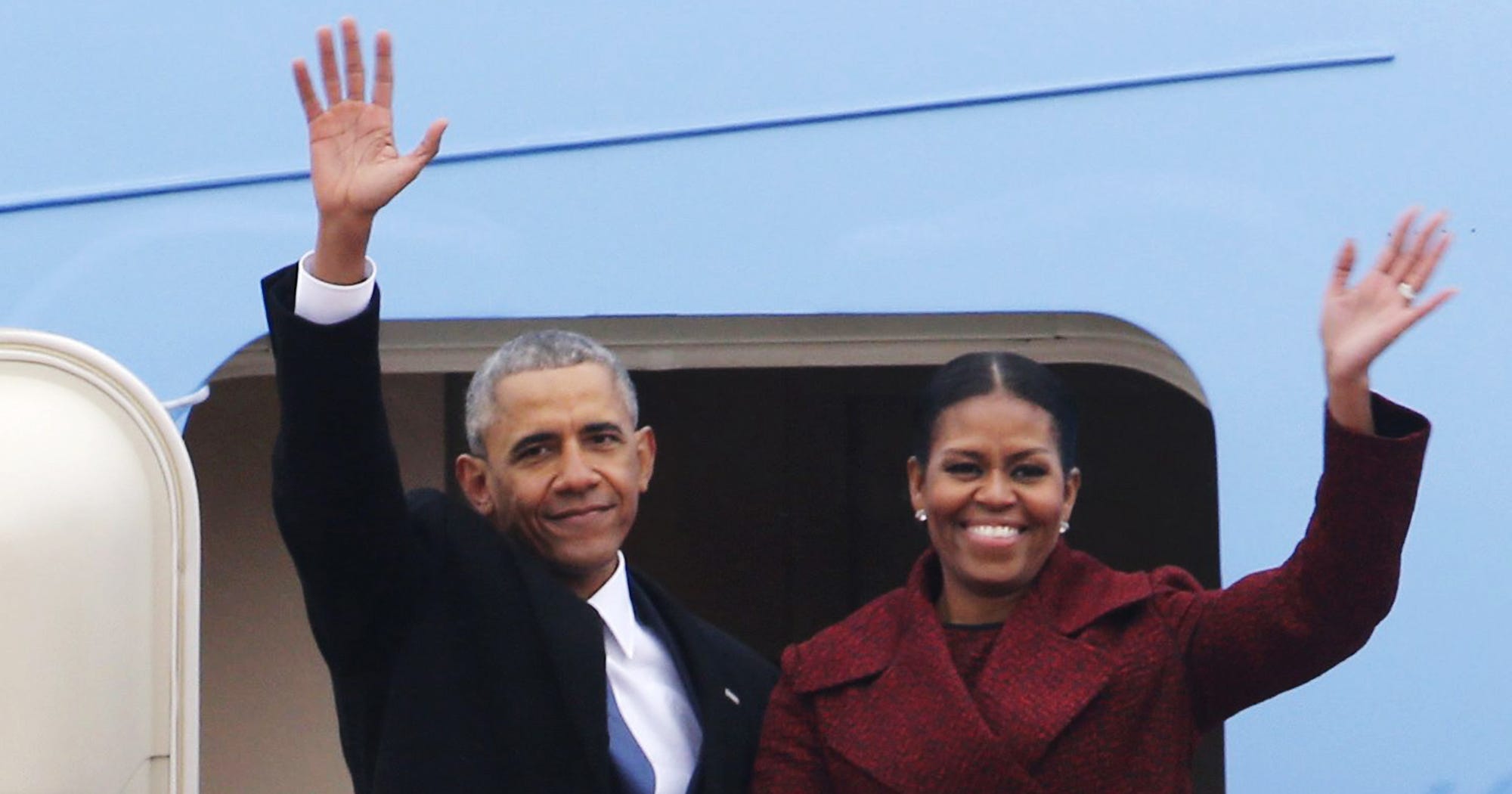 Obama Vacation Outfits Backwards Hat Viral Memes Tweets