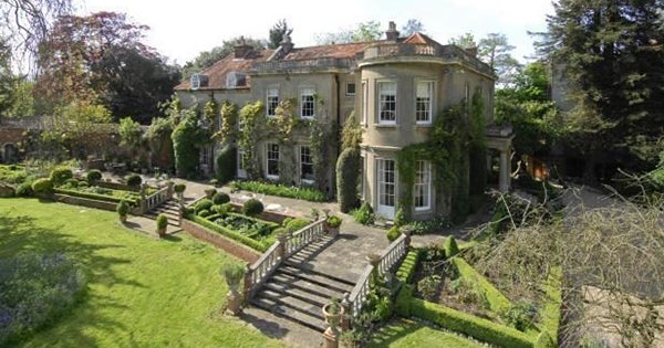 George Clooney Amal Alamuddin Aberdash House London