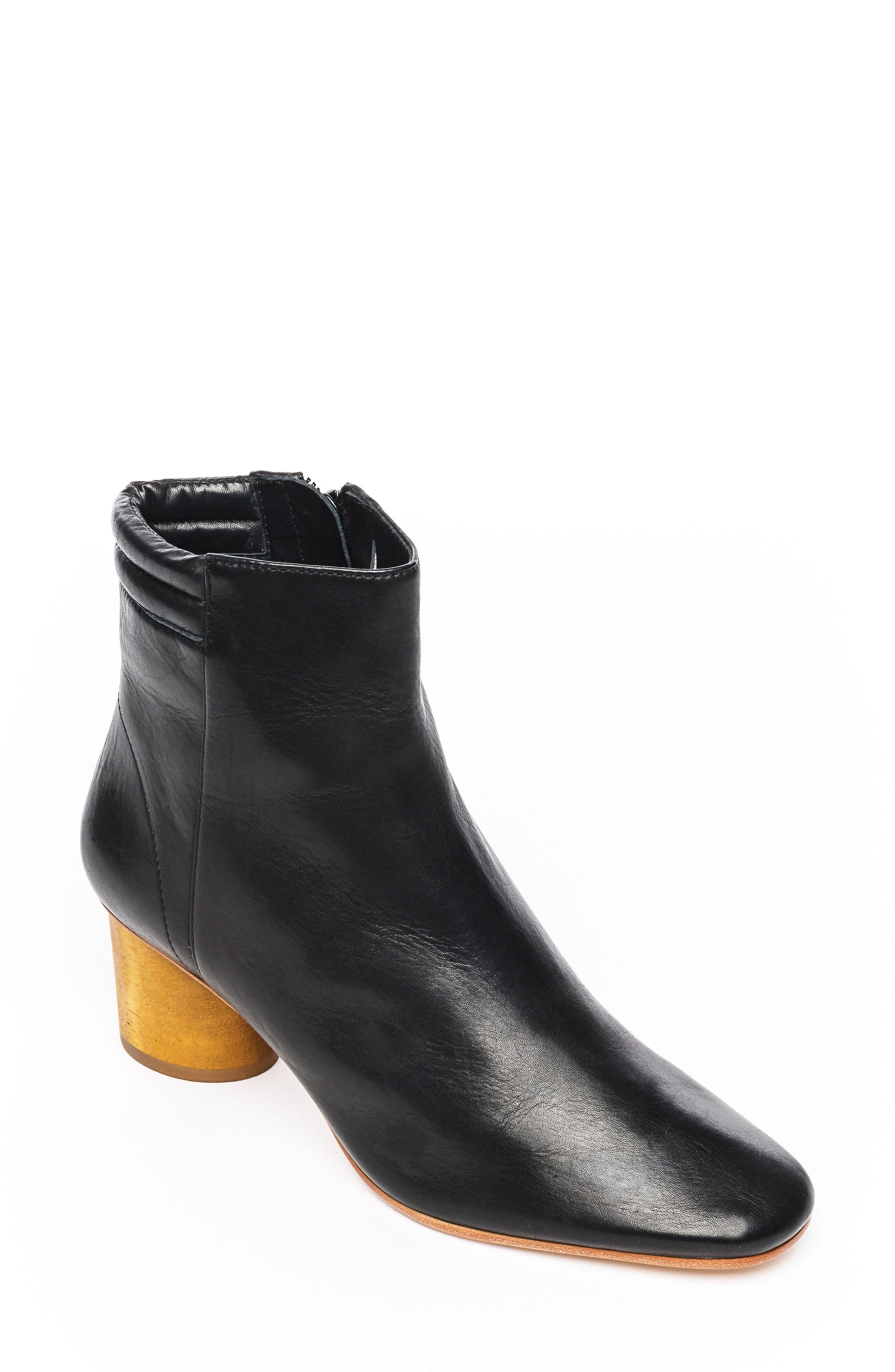 Bernardo + Bernardo Izzy Bootie