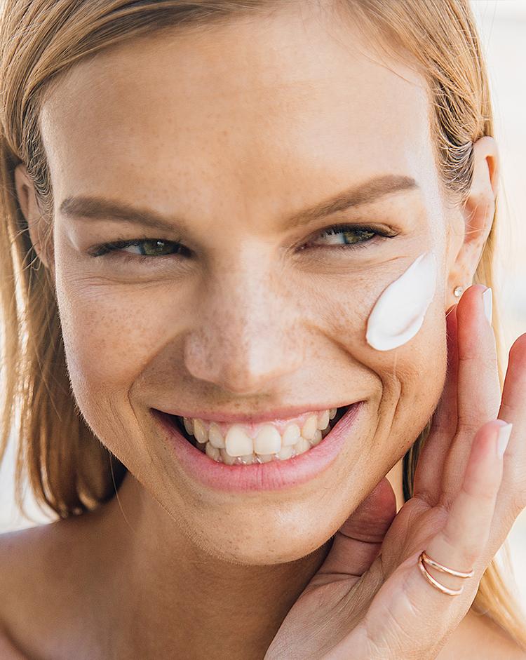 Summer Fridays + Jet Lag Mask